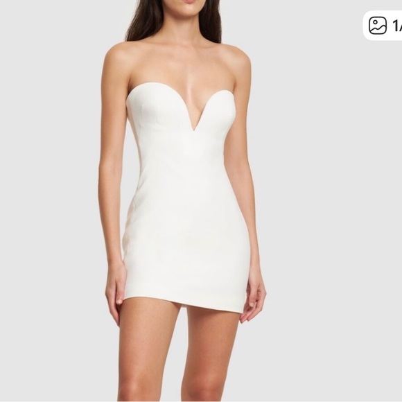 Mônot Clothing | Dresses | Nwt Monot Bustier White Crepe Strapless Mini ...